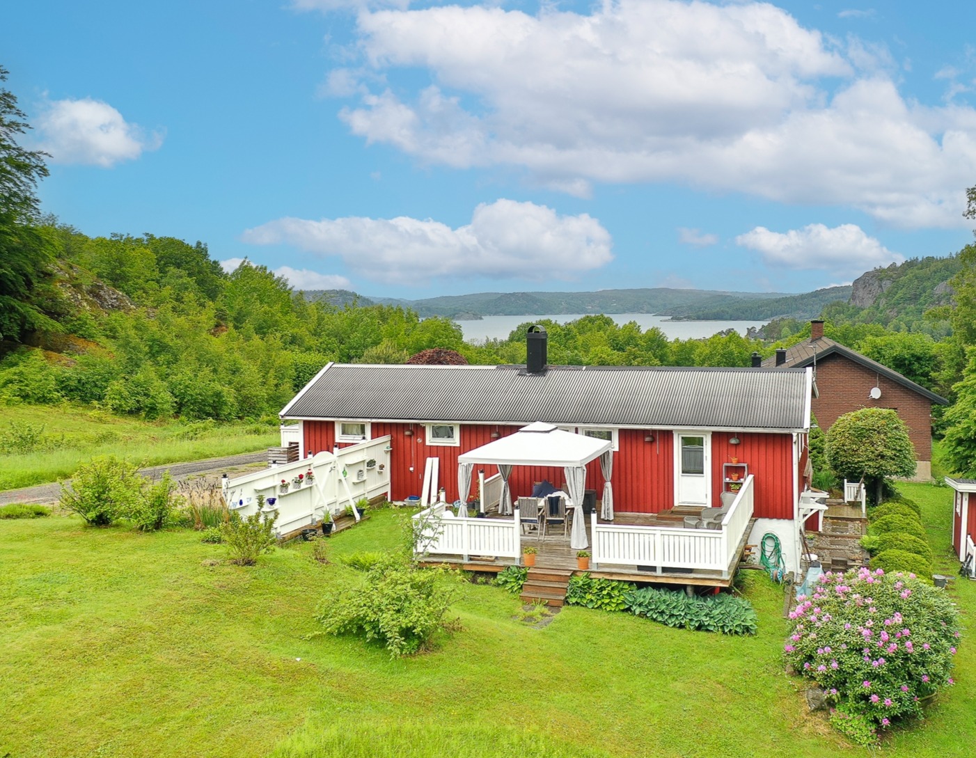 Nöteviken 117, Henån, Orust - Fastighetsbyrån