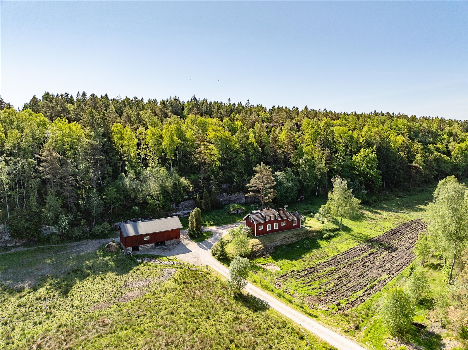 Lövås 260, Henån, Orust - Fastighetsbyrån